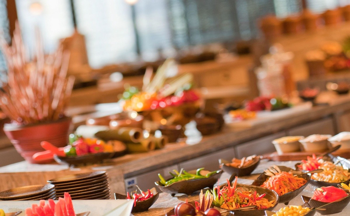 普特拉贾亚湖滨希尔顿逸林酒店